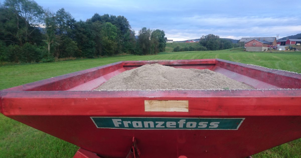 Diverse typer kalk i sekk og bulk | Norsk Landbruksrådgiving